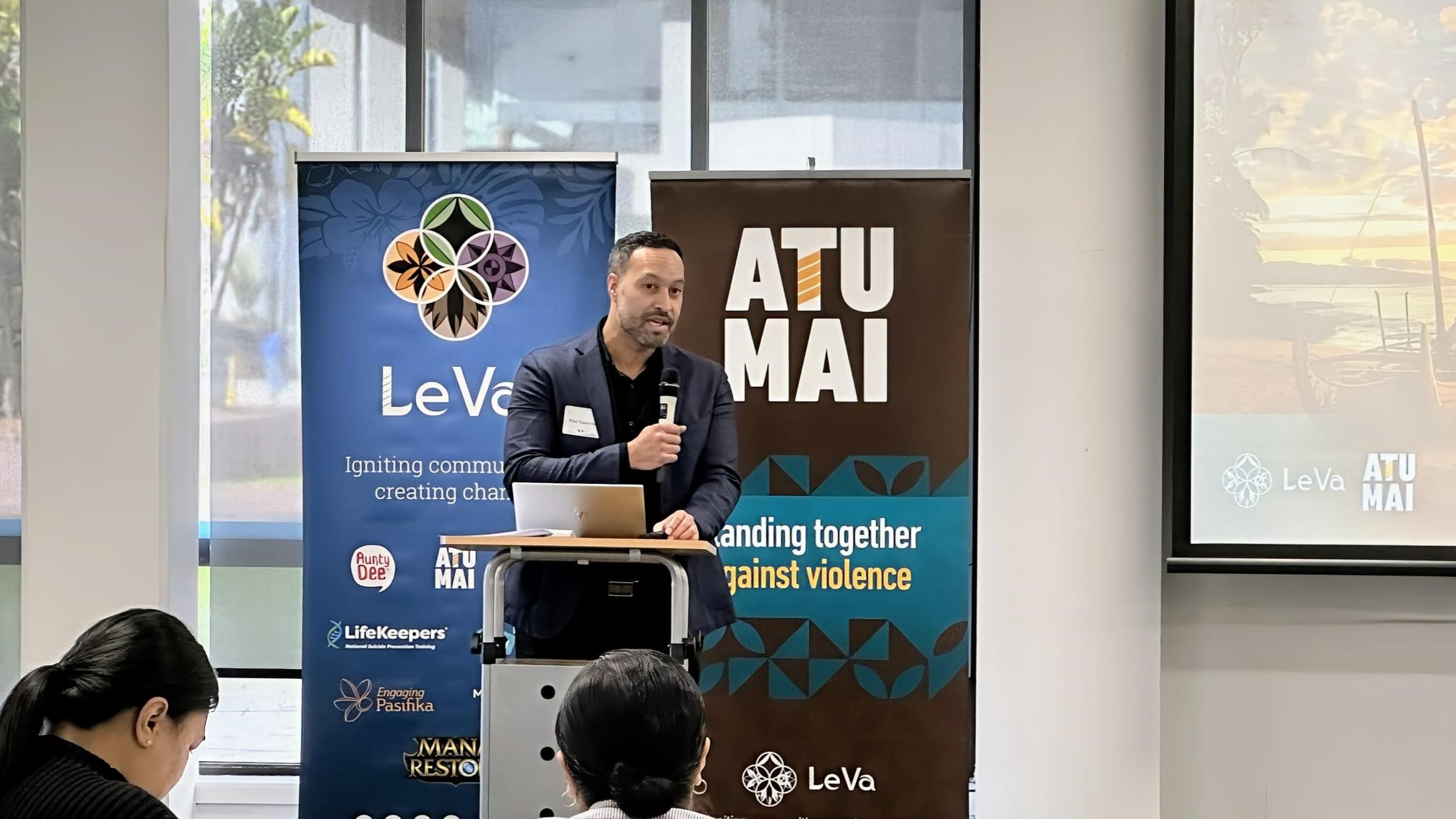 Sharing violence prevention insights with undergraduate students - Le Va