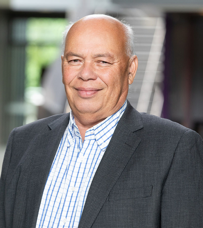 Sir Collin Tukuitonga - Le Va